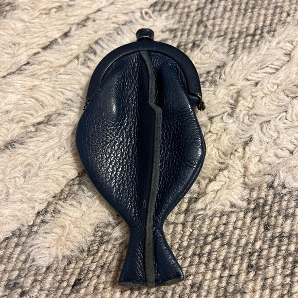 Bottega Veneta | Bags | Vintage Authentic Bottega Veneta Leather Fish ...